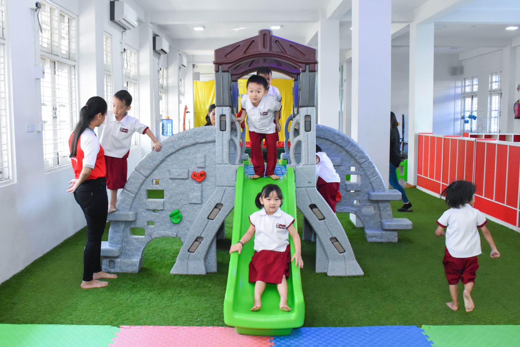 MCTA:RVi Academy – International School